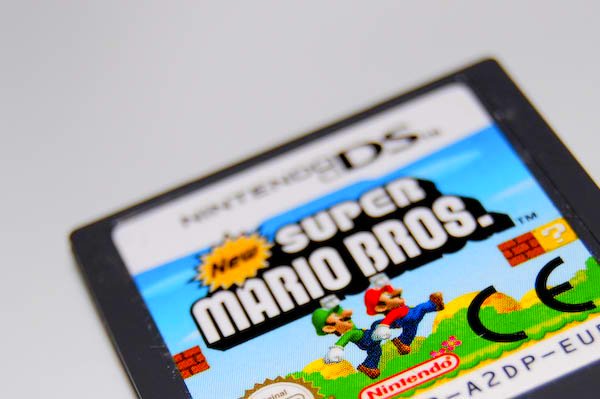 Nintendo: Nintendo DS Crosses 50 Million Units Sold And Other Amazing ...